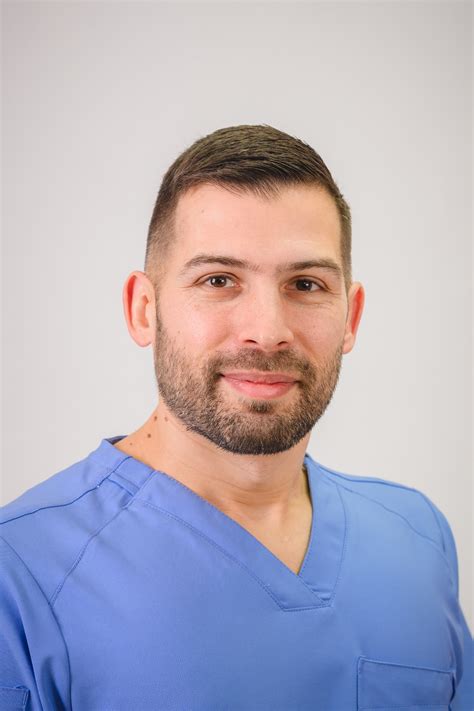 Университетска специализирана болница по очни болести за активно лечение Варна ЕООД