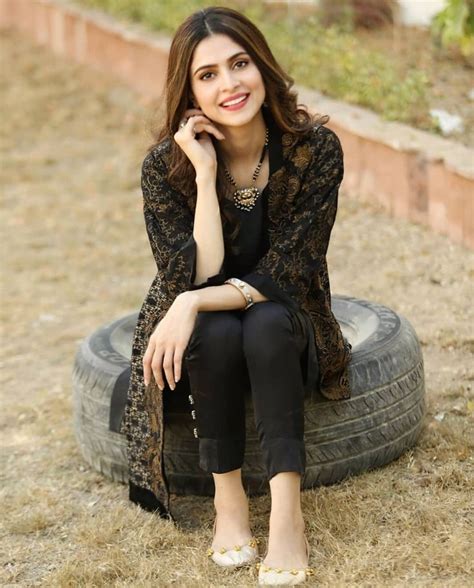 Pin Di Waseem Javed Su Pakistani Actress