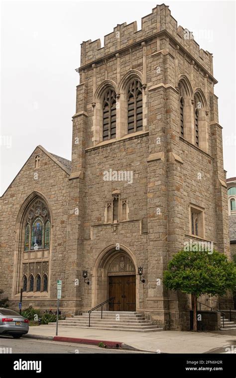 Pasadena Ca Usa May 11 2021 Tower And Main Entrance To All Saints