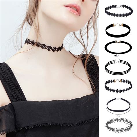 Rygai 1 Set Choker Necklaces Hollow Out Lace Black Sexy Cut Out Chokers