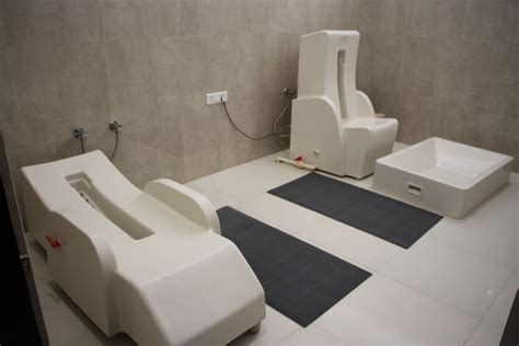 Spinal Spray Nature Cure And Yoga Center