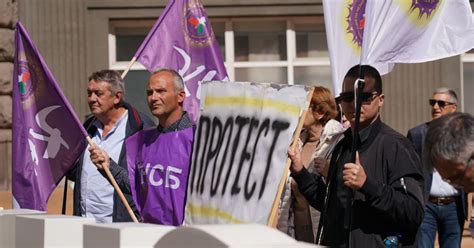 КНСБ излезе на протест за защита на доходите от инфлацията и работните места в кризата Btv