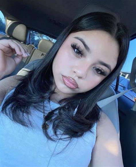 Pin By Ray On Pins By You Latina Hair Baddie Hairstyles Cute Makeup