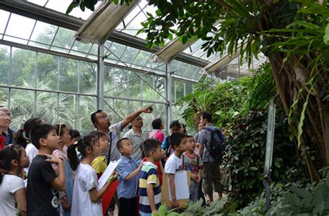 武汉植物园“自然里的小秘密”系列科普课堂第五期“植物的适应性”开讲 中国科学院