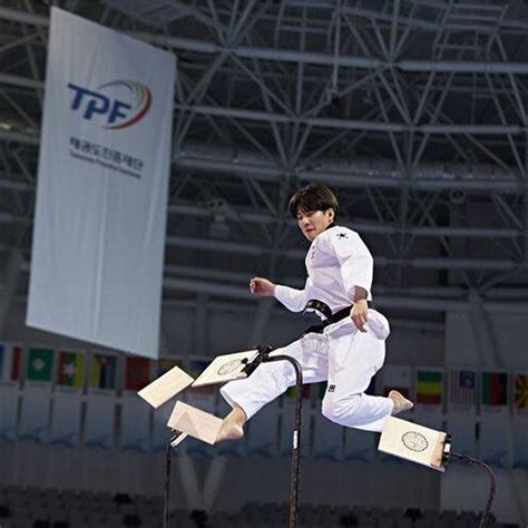 跆拳道击破 跆拳道击破板 伤感说说吧