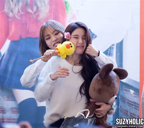 Squish Face Asian Cheek Squish