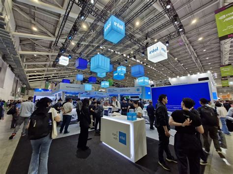 Booth Tour Intel Di Computex 2024 Intel Pamer Prosesor Masa Depan • Jagat Review