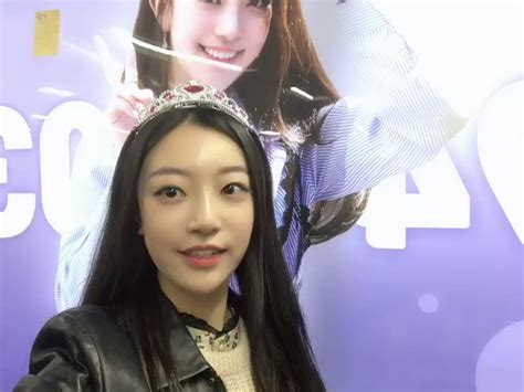 58 Best Twitter Usonamoosumin Images On Pholder 여러분 덕분에 너무나 행복한 생일을 보내고 있습니다 ️그럼 생일 마무리로 10