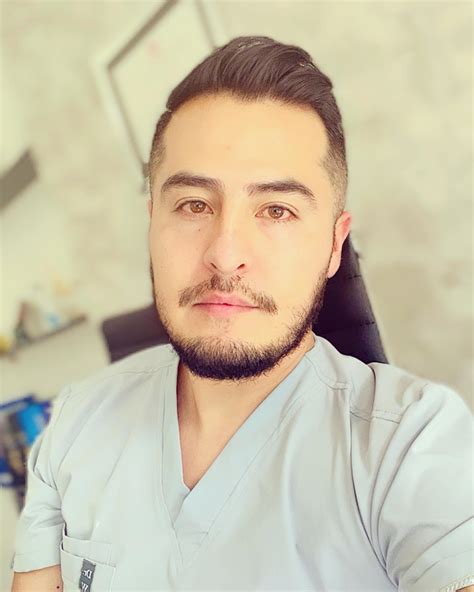 Drcamiloyepes Smile Design Veneers Dr Camilo Yepes Especialista En