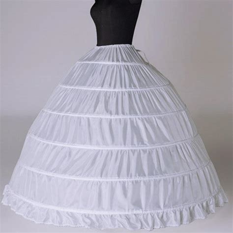 Подъюбник с чем носить (68 фото)