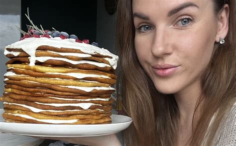 Ēdienu Blogere Māra Ziemele Atceras Recepti Pēc Kuras Viņas Sekotāju