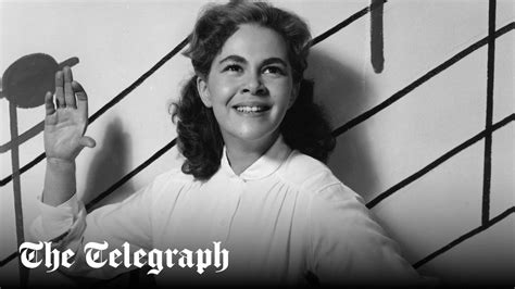 Dorothy Bromiley Actress Who Dropped Out Of Drama School To Star In A