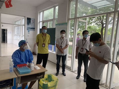 学校纪委书记黄良斌到海门学院调研指导工作学院动态南通职业大学 海门学院