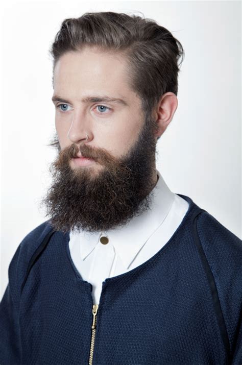Jeffrey Heiligers Tailors Garments To Prevent Bad Posture