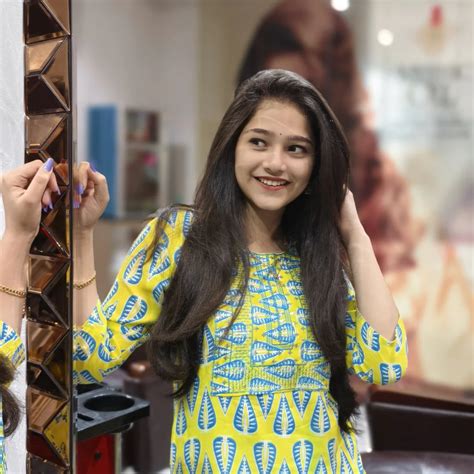 Binsa Mariam Binosh 🦋 Binza Binosh • Instagram Photos And Videos