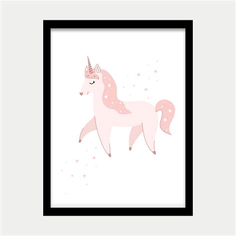 قاب عکس کودکانه طرح یونیکورن صورتی عکس پرینت