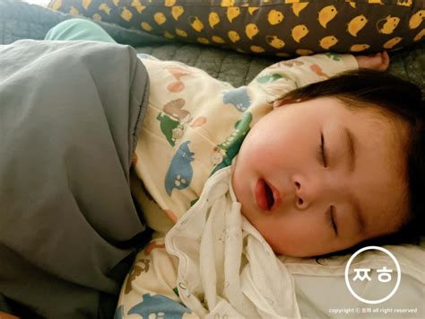 아기 분리수면 시기 4개월 5개월쯤 시작 이건 꼭 알아야하는 꿀팁 네이버 블로그