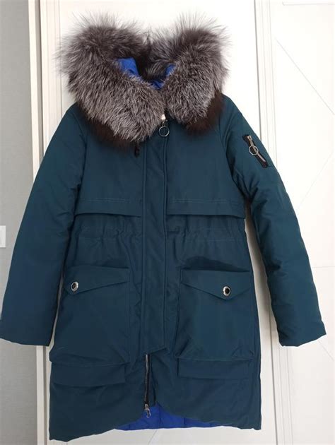 Тепла куртка — ціна 700 грн у каталозі Куртки Купити жіночі речі за доступною ціною на Шафі