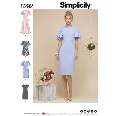 Simplicity 9794 Sewing Pattern Remnant House Fabric