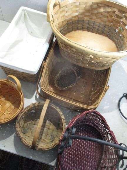 Assorted Baskets Auction Ohio