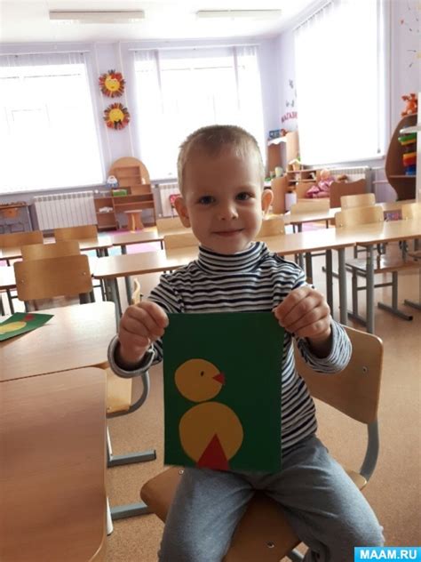 Конспект ООД по аппликации «Цыплёнок во второй младшей группе 2 фото Воспитателям детских