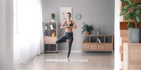 What Is Yoga Hatha Definition Benefits And Yoga Hatha Class