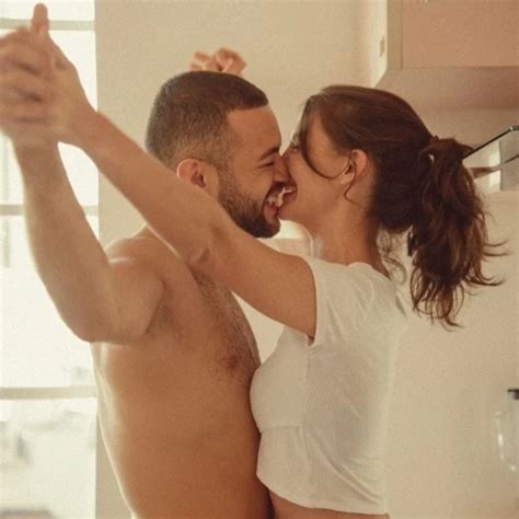 Foot Worship Ends Up On Hot Romantic Sex Feat Berorealove XHamster