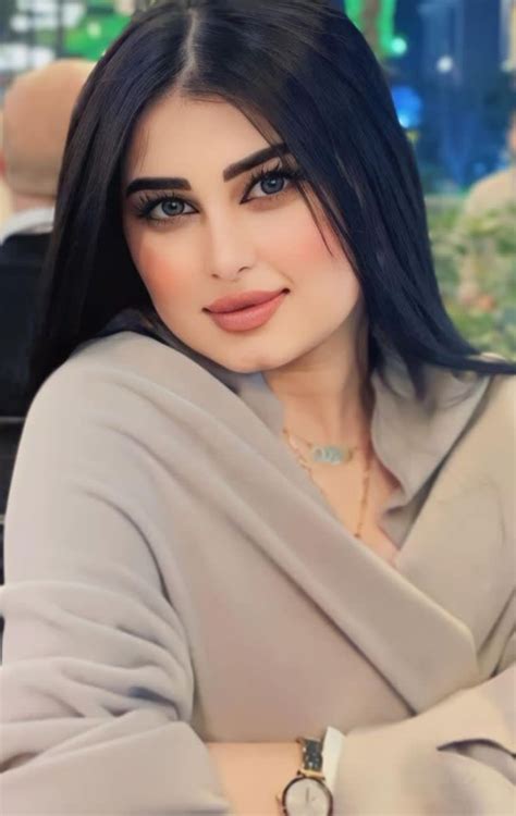 معرض صور Nihadx الجنسية الذي يحتوي على صور عارية Stripchat