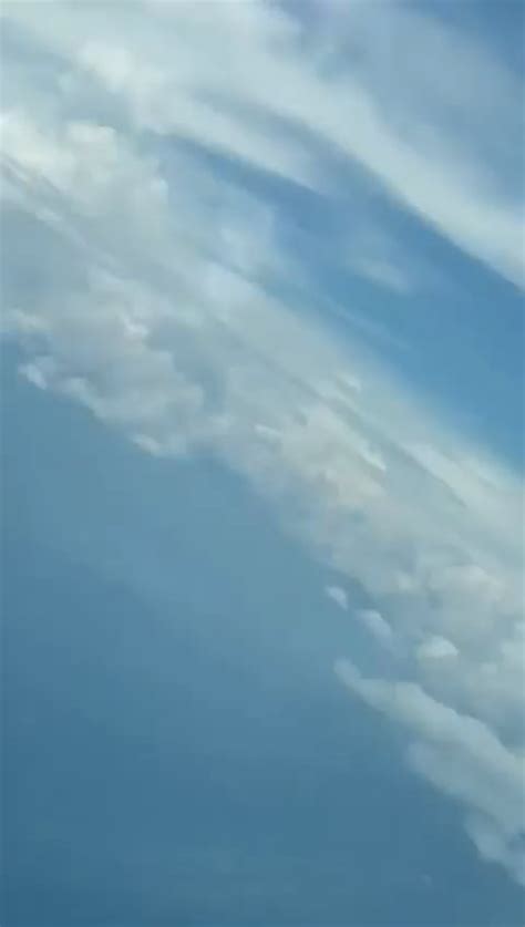 Another Clear Uap Caught On Film Flying By Airplane Rufos