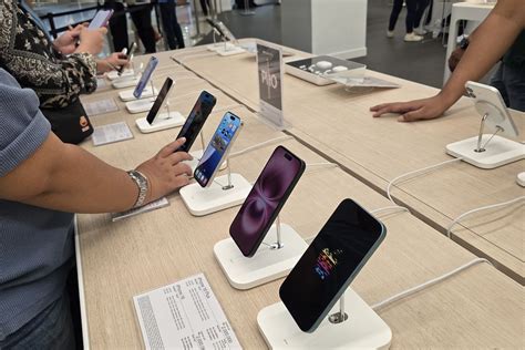 Iphone Sekarang Mulai Rp Jutaan Ini Daftar Harga Terbarunya