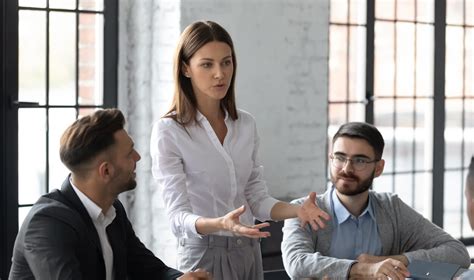 Outlook Html Email A Complete Guide To Create And Send Engaging Messages Flowium