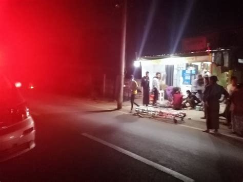 ကုန်စုံဆိုင်တစ်ဆိုင်အား ခြိမ်းခြောက်ငွေတောင်းရာ မပေးသဖြင့် ဓားဖြင့် ခုတ်သတ်မှု မုံရွာ၌ဖြစ်ပွား