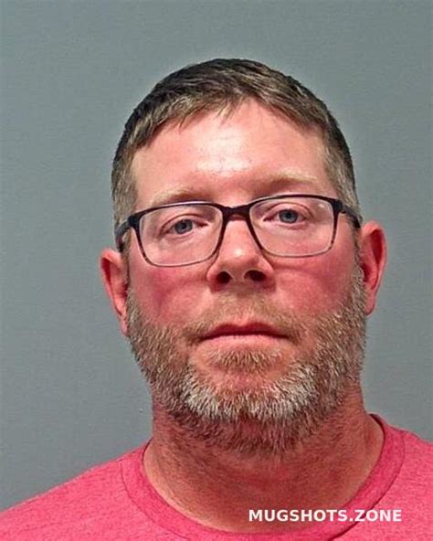 Easter James T 01 28 2025 Warren County Mugshots Zone