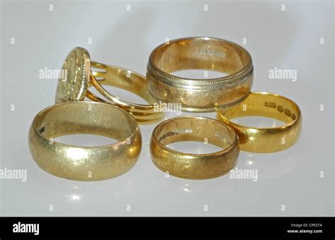 Five Gold Rings