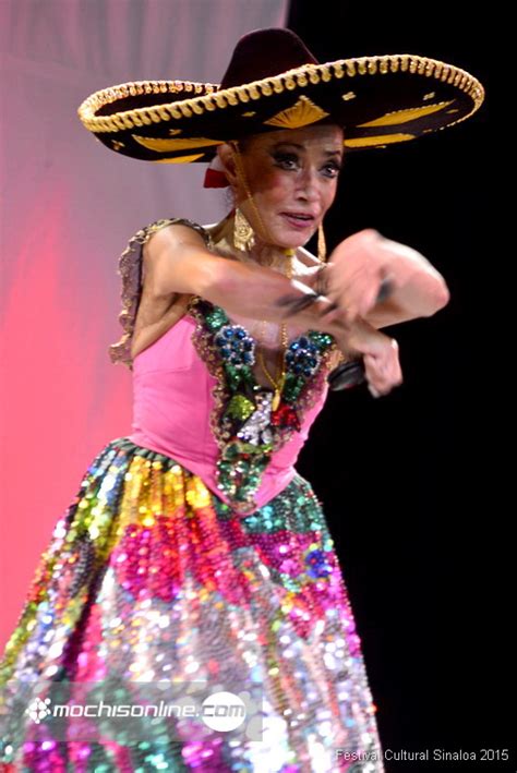 Sonia Amelio Se Luce En El Festival Cultural Sinaloa 2015