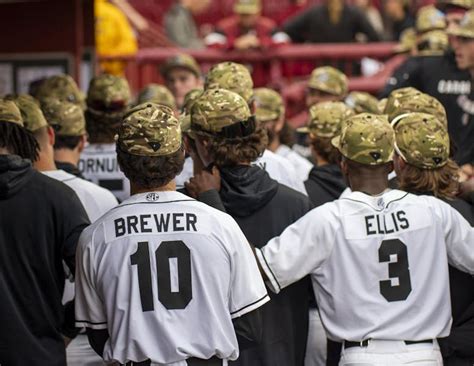 Paul Mainieri Hired As New South Carolina Head Baseball Coach The