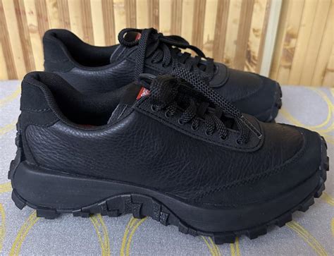 Кросівки Camper — ціна 2200 грн у каталозі Кросівки Купити жіночі речі за доступною ціною на