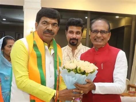 Pradeep Jaiswal Biography कौन हैं प्रदीप जायसवाल वारासिवनी से Bjp