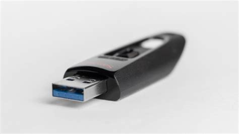 How To Recover Lost Files From USB Flash Drive