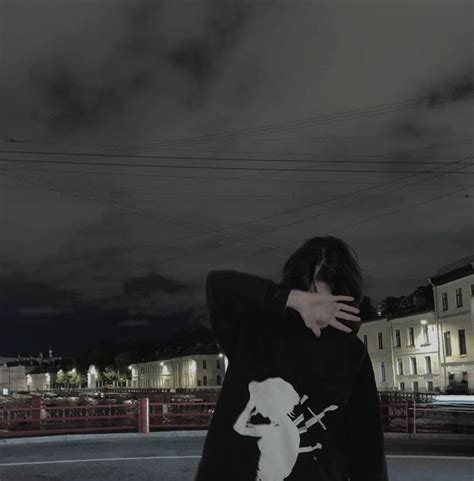 Пин от пользователя 3 на доске Pikatallennukset в 2024 г Эмо девушки Фотографии профиля Идеи