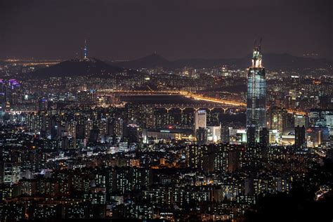 서울 새벽의 매력과 아름다움을 만나다 Trang Chủ