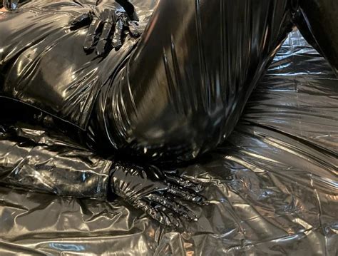 Black Vinyl Masturbation Pics XHamster