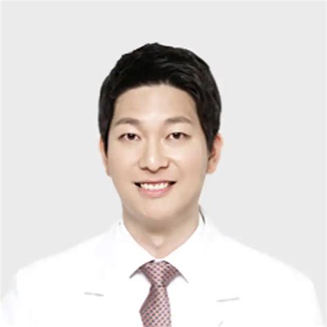 유앤아이의원 잠실점 2024 잠실 민낯도 자신있는 물광주사