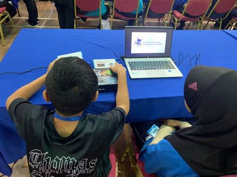 Gambar Bengkel Dan Pertandingan Tiny Techies Peringkat Wilayah Selatan