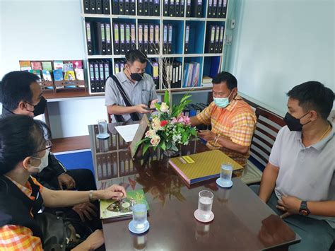 อาจารย์โสภณ โกชุม นายกเทศมนตรี เทศบาลตำบลสันนาเม็ง