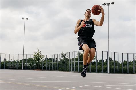 Goran Dragić Ambasador Vrhunske Mobilnosti Porsche Slovenija