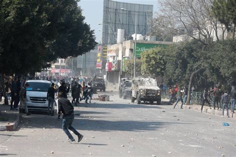 Israeli Forces Raid Nablus Middle East Monitor