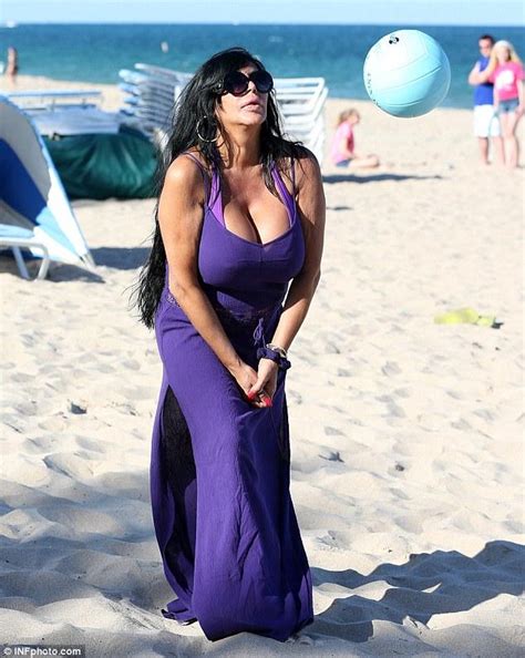 Naked Angela Raiola Added 07192016 By Pepelepu