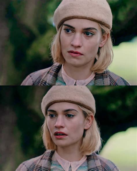 Lily Scrolller