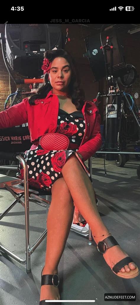 Jessica Marie Garcia Feet Aznudefeet